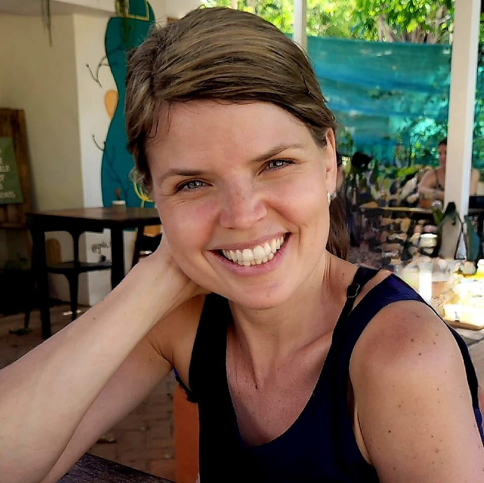 Contact – Travelista